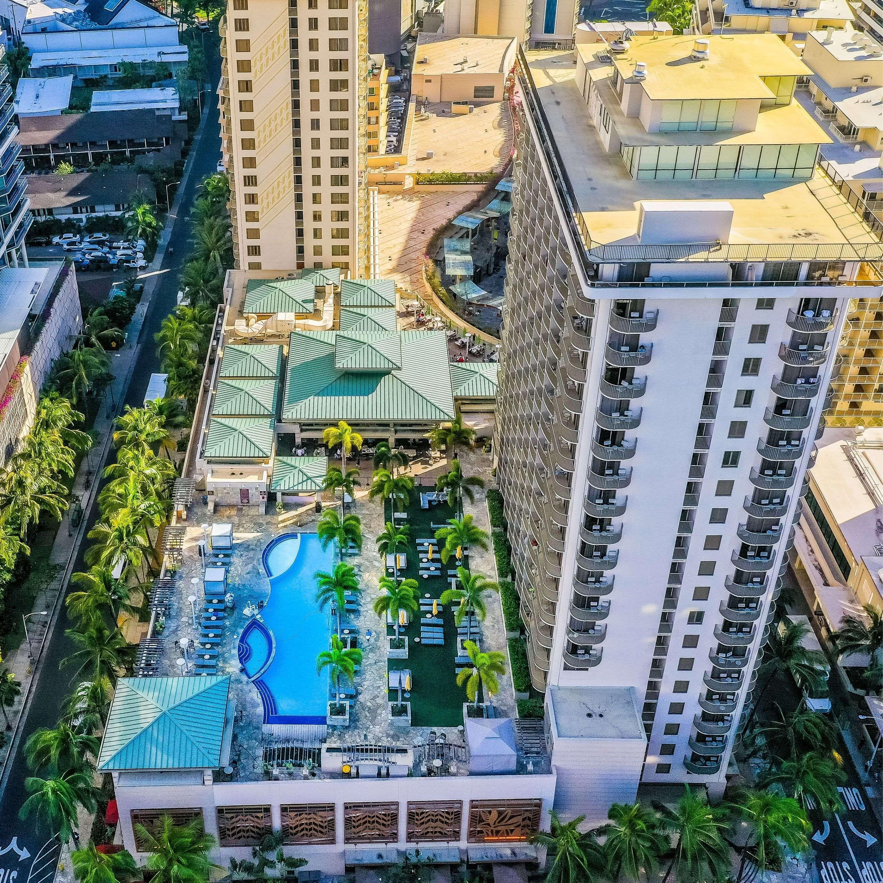 EMBASSY SUITES BY HILTON WAIKIKI BEACH WALK HONOLULU | 4-STAR ...